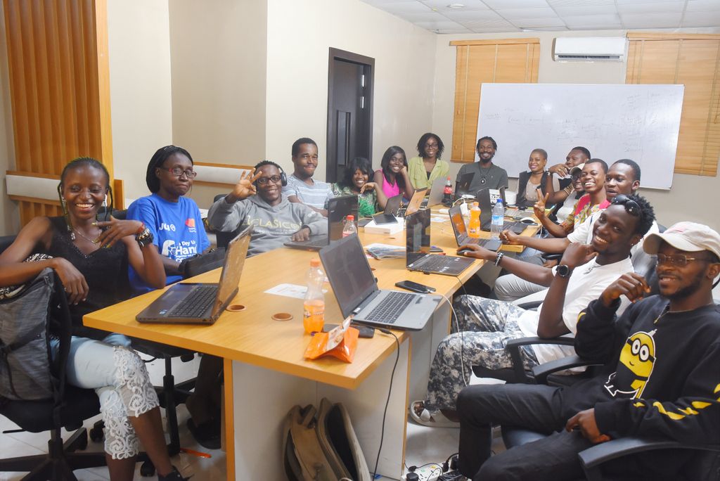 The Creatives hub empowers next-gen artists with Art, AI workshop ...